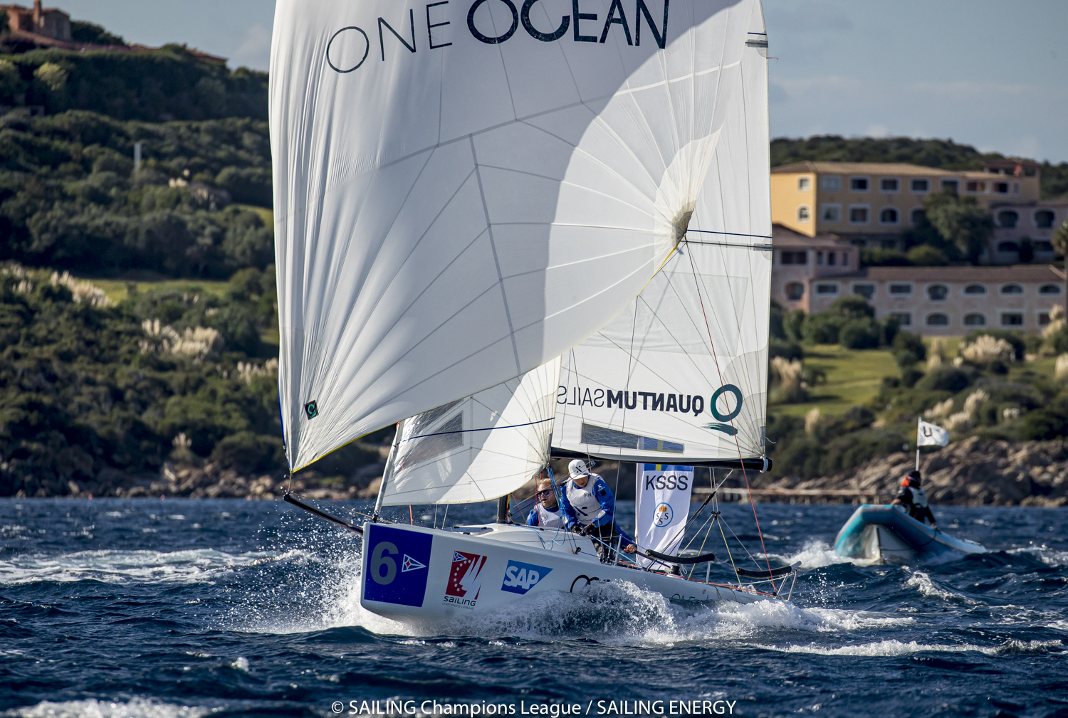 THE ITALIAN TEAM FROM AERONAUTICA MILITARE IS LEADING THE AUDI SAILING ...